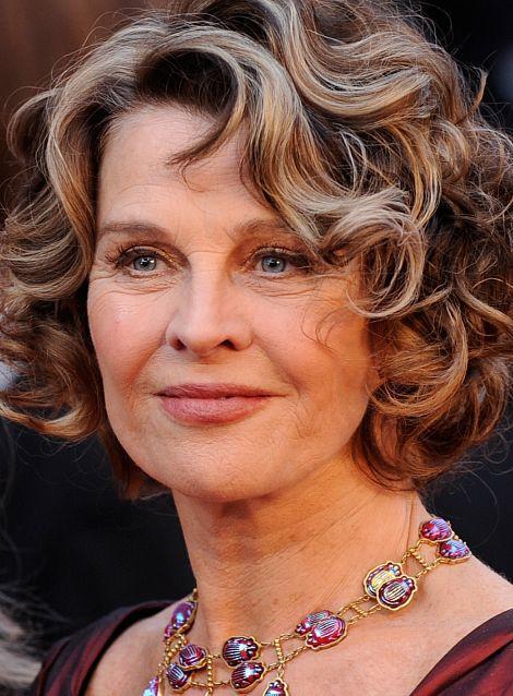 Contact Julie Christie - Agent & Management Details