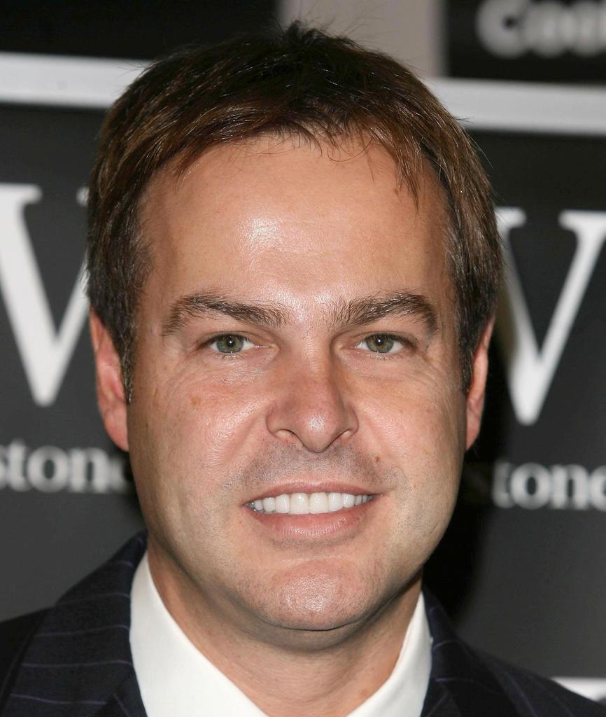 Contact Peter Jones - Agent, Manager and Publicist Details