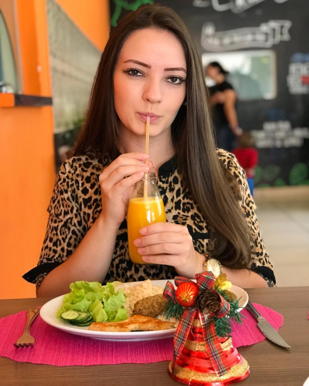 Luana Lima Influencer Profile - Work With Influencer Luana Lima