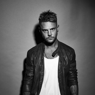 Contact Tom Baxter Hair - Agent, Manager and Publicist Details