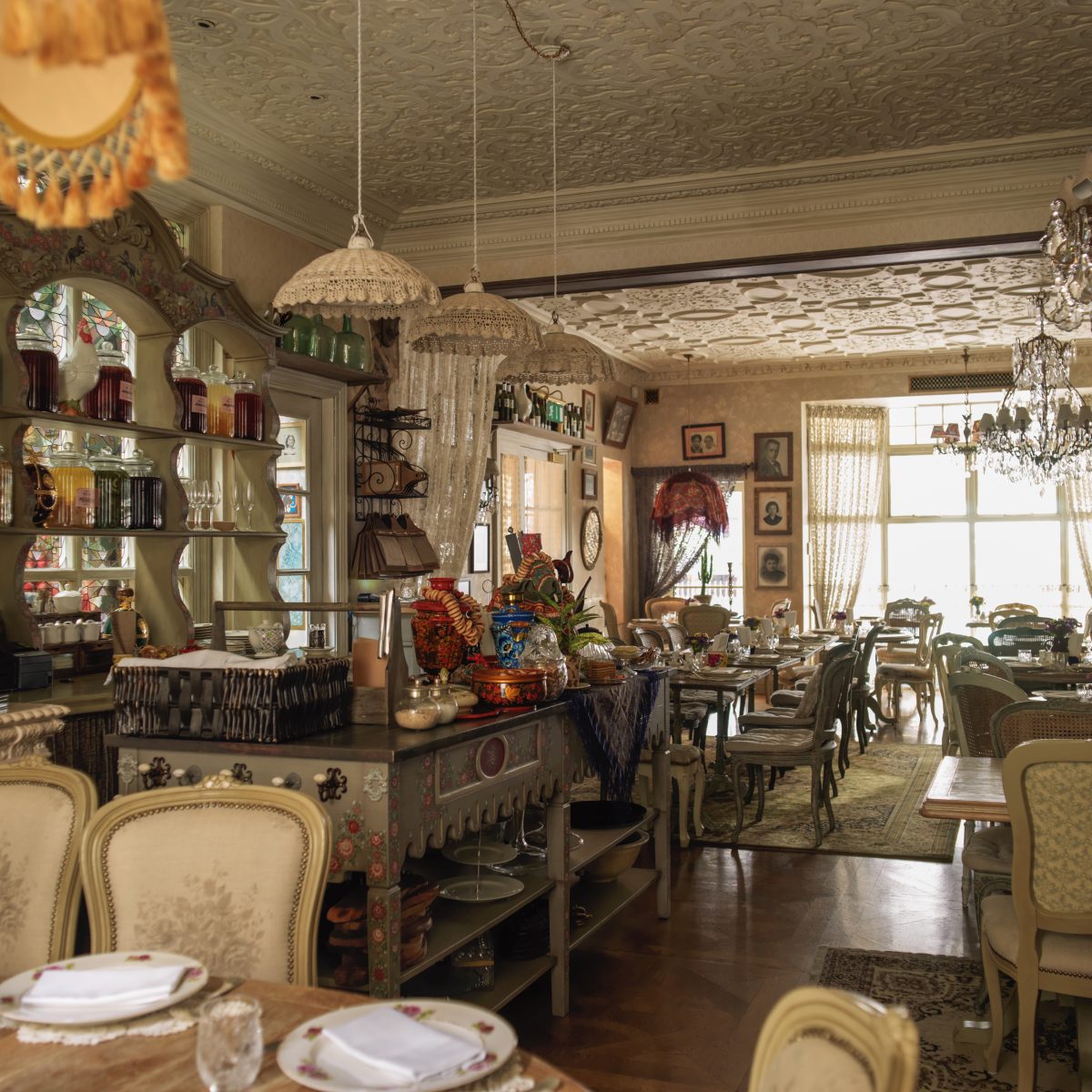 Why You Should Be Rushin' To Try These Russian Restaurants
