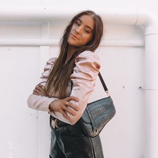 Contact Ellie Cutler - Agent, Manager and Publicist Details