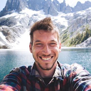 Contact Elliot Hawkey - Agent, Manager and Publicist Details