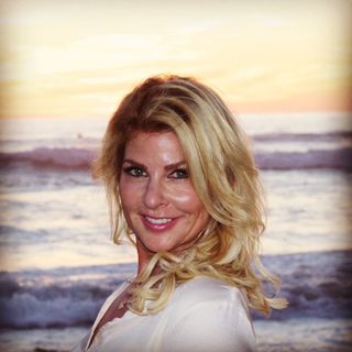 Contact Loren Robin - Agent, Manager and Publicist Details