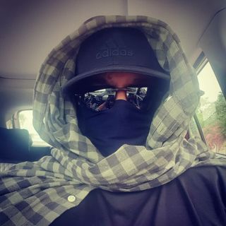 Contact Ten Hut - Agent, Manager and Publicist Details