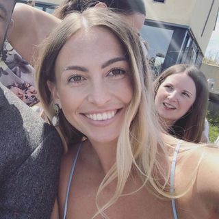 Contact Jessica Lawes - Agent, Manager and Publicist Details