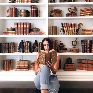 Contact Hailey Waitt - Agent, Manager and Publicist Details