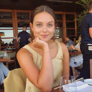 Contact Greer Gustavson - Agent, Manager and Publicist Details