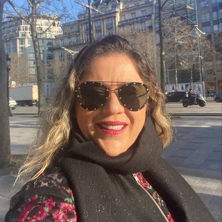 Contact Flavia Cruz - Agent, Manager and Publicist Details