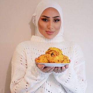 Contact Zeinab Amin - Agent, Manager and Publicist Details