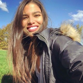 Contact Cica Bloom - Agent, Manager and Publicist Details