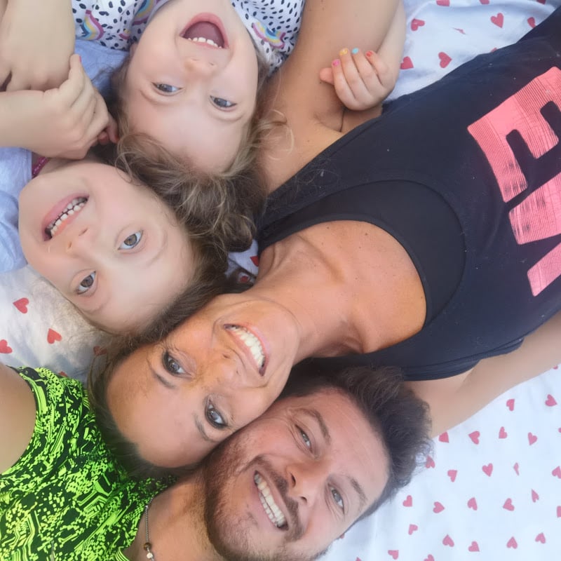 Contact Cavaleri Family - Creator and Influencer