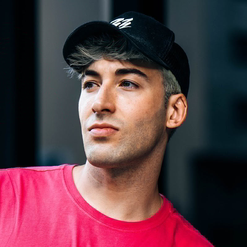 Contact byViruZz - Creator and Influencer