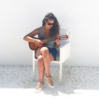 Contact Dr Kate Lister - Agent, Manager and Publicist Details