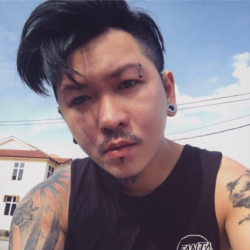 Contact Adrian Lo Dejavu - Creator and Influencer