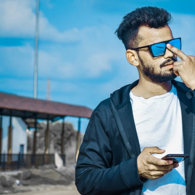 Contact BLUE BIRD - Creator and Influencer