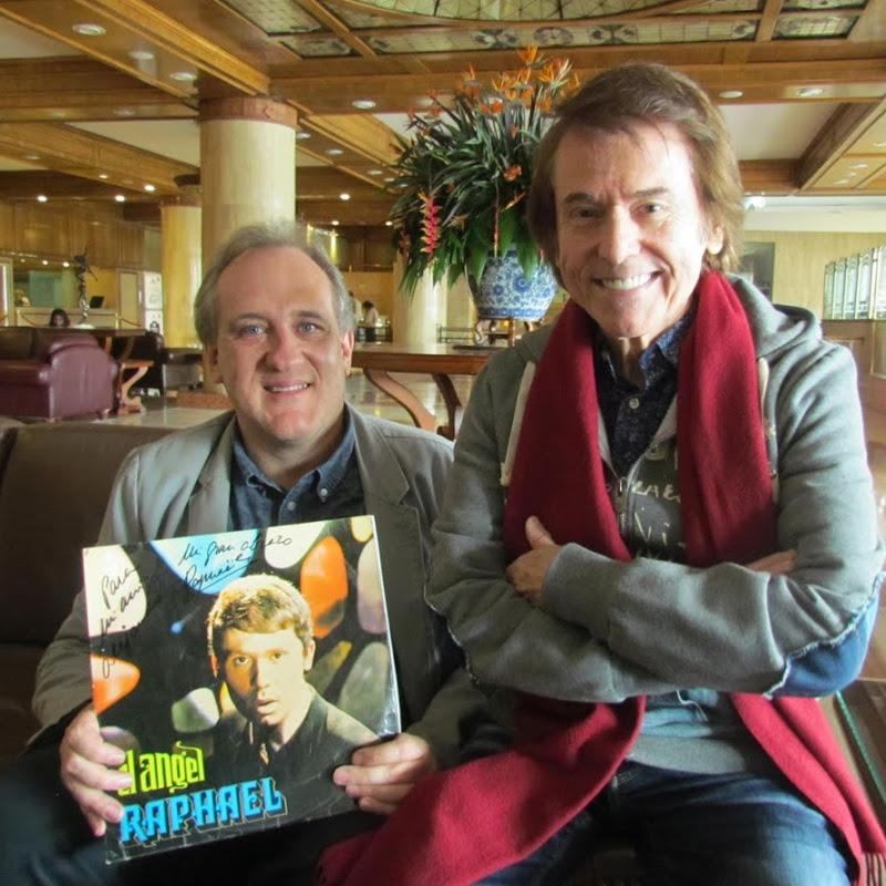 Contact raphaelfans - Creator and Influencer