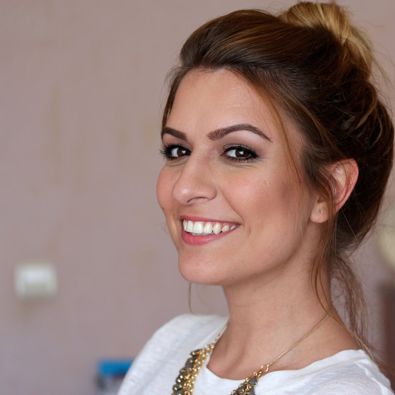 Contact Ebru Ergüner - Creator and Influencer