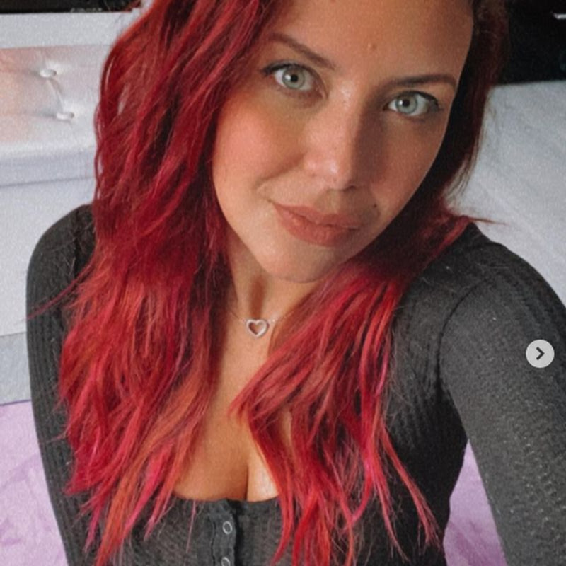 Contact patty dragona - Creator and Influencer