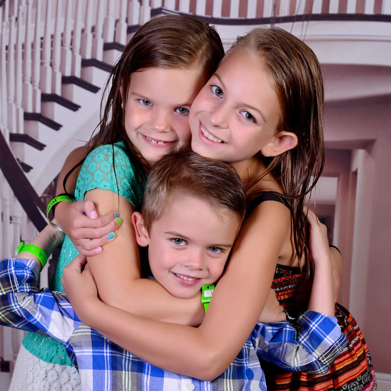 Contact Life Meets Family - Creator and Influencer