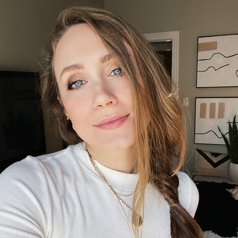 Contact XO, MaCenna Vlogs - Creator and Influencer