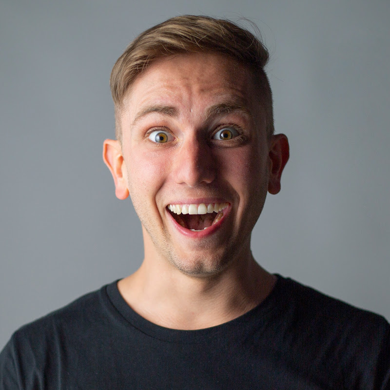 Contact Cane Secco - Creator and Influencer