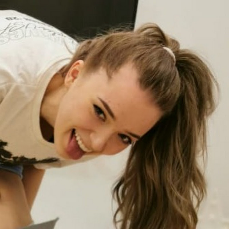 Contact Kiss Kate - Creator and Influencer