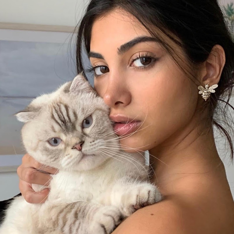 Contact Ruslana Gee - Creator and Influencer