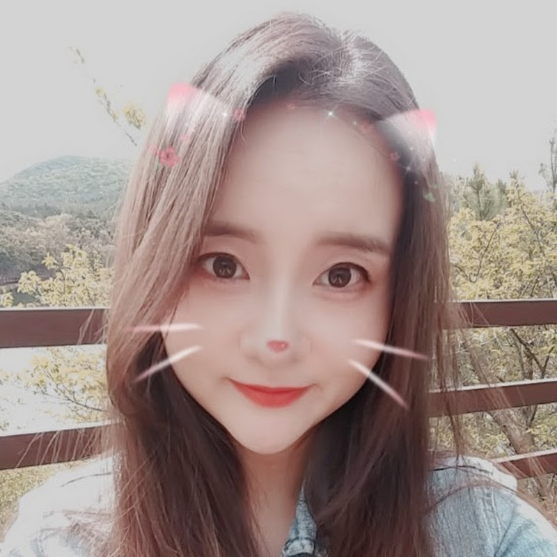 Contact 보경 Bokyoung - Creator and Influencer