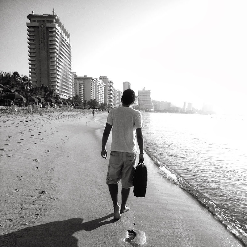 Contact Sam Hernandez - Agent, Manager and Publicist Details
