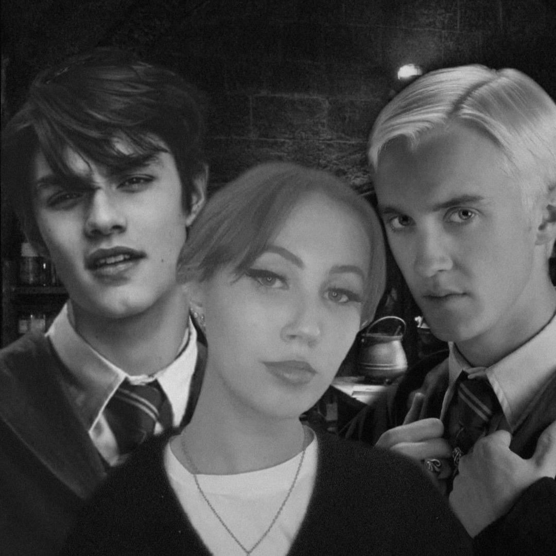 Contact Ellie Bush - Agent, Manager and Publicist Details