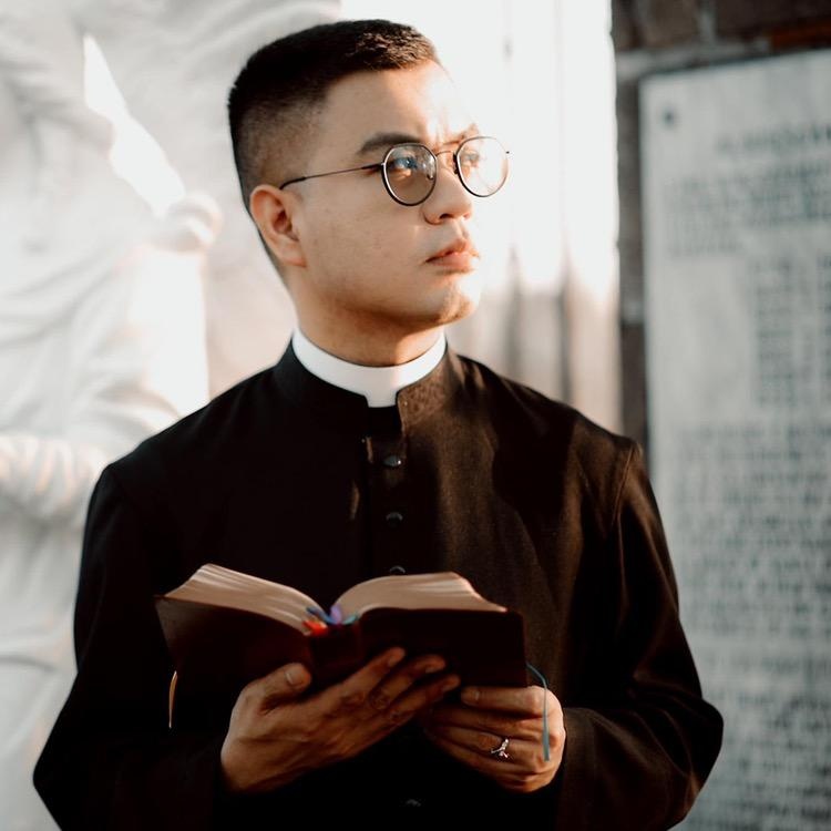 Contact Father Fiel Pareja - Creator and Influencer