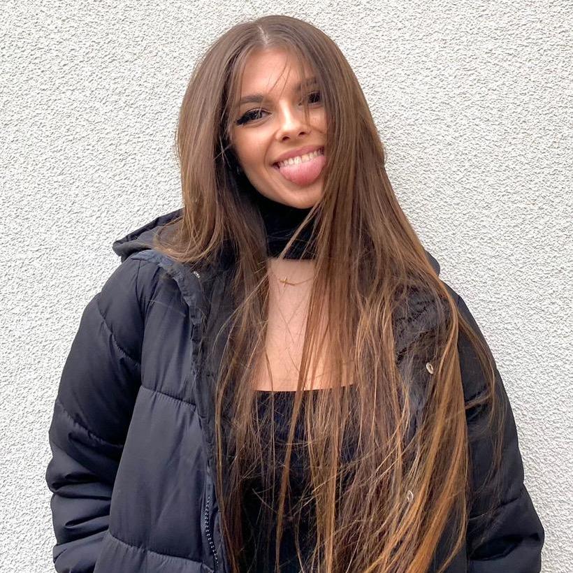 Contact Natalia Furtek - Creator and Influencer