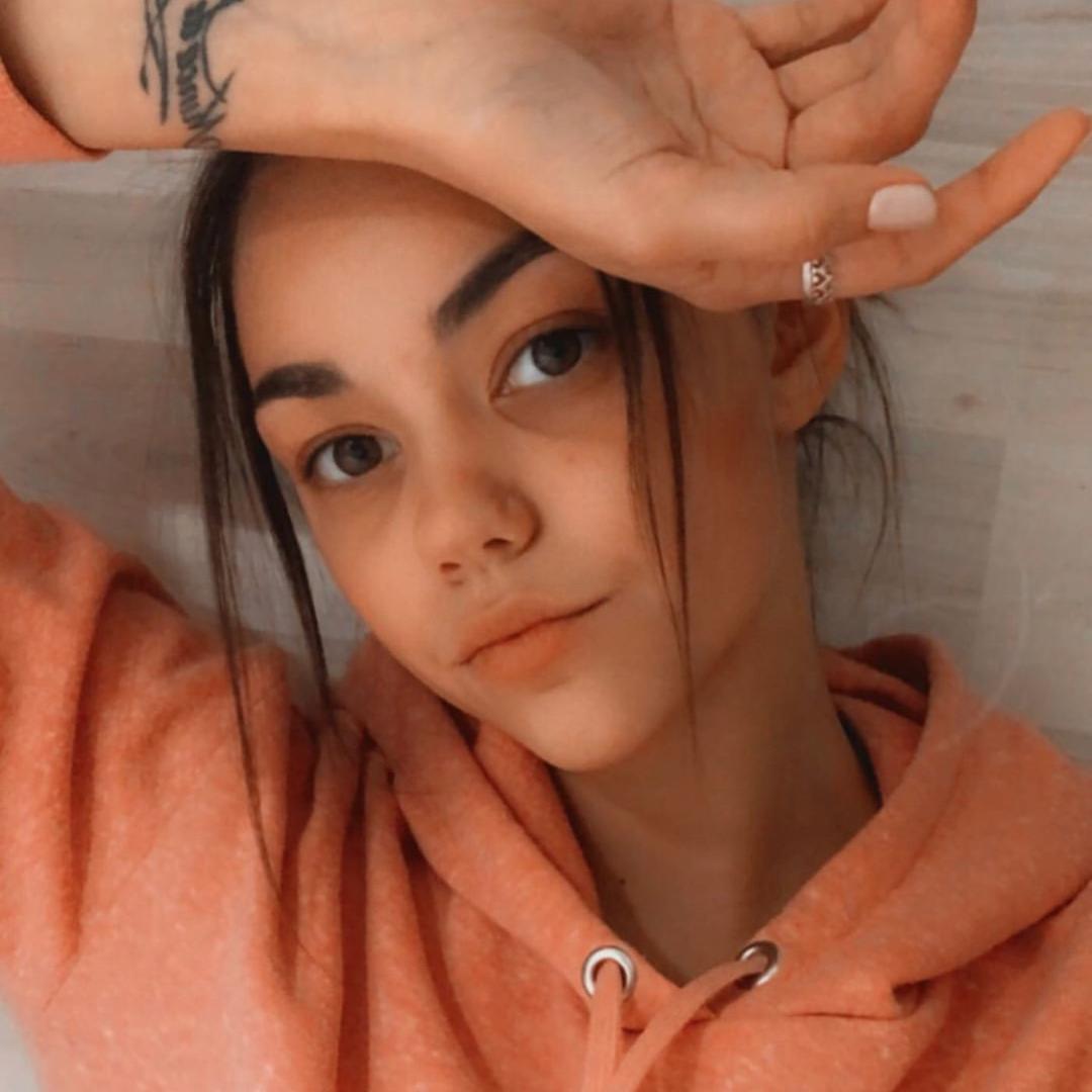 Contact Lera the gymnast - Creator and Influencer