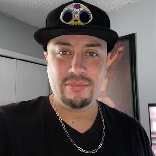Contact Randy Quintana - Agent, Manager and Publicist Details
