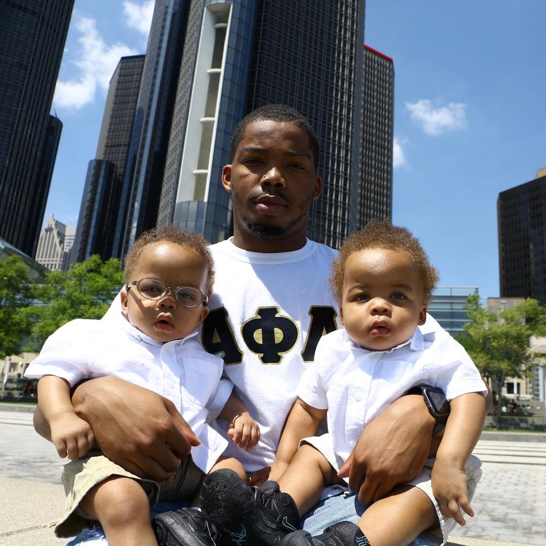 Contact terence harrison - Creator and Influencer