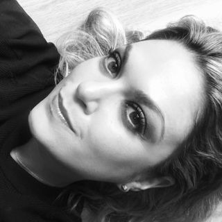 Contact Jennifer Cetrone - Agent, Manager and Publicist Details