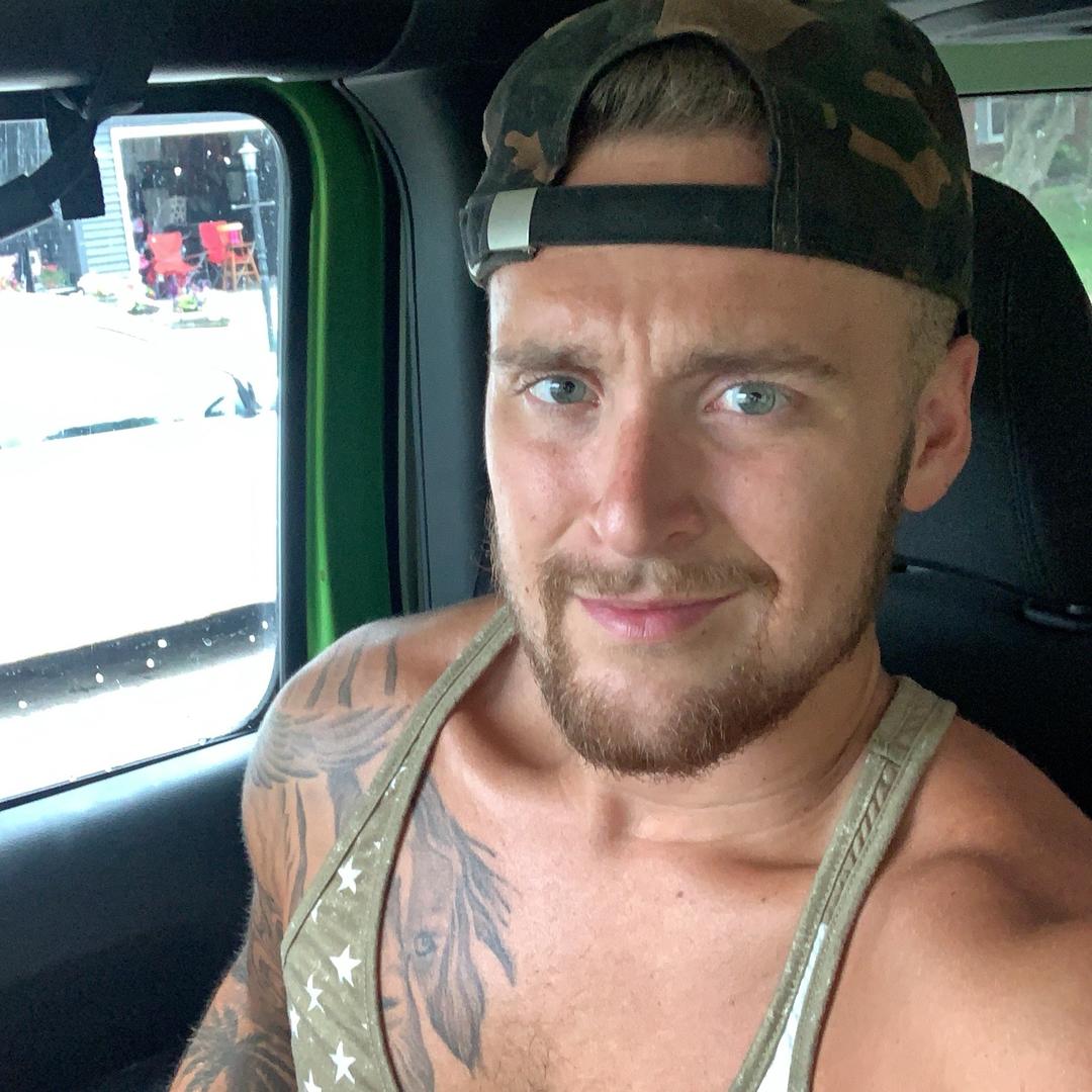 Nathan Bowers's Instagram, Twitter & Facebook on IDCrawl