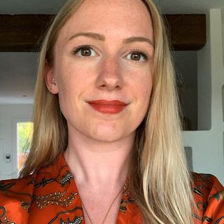 Contact Lotte Bowser - Agent, Manager and Publicist Details