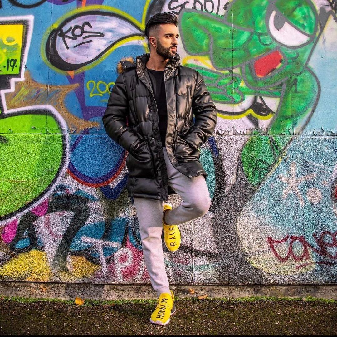 Contact Dr Idz (MBBS, MRES) - Creator and Influencer