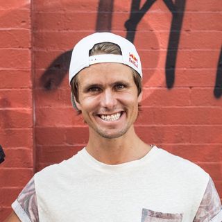 Contact Jon Olsson Deler - Agent, Manager and Publicist Details