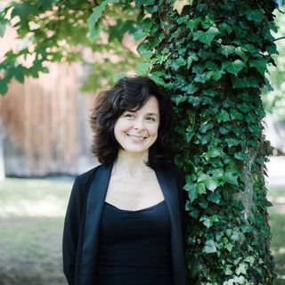 Contact Helene Devilleneuve - Agent, Manager and Publicist Details