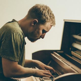 Contact Steven Mudd - Agent, Manager and Publicist Details