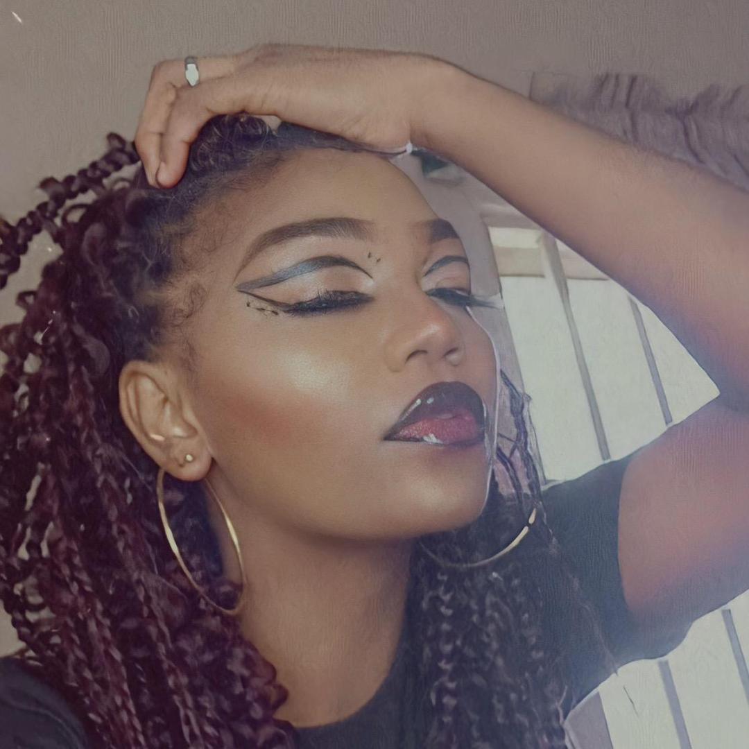 Contact IMAOBONG - Creator and Influencer