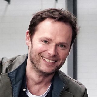 Contact Alexander Bloch - Agent, Manager and Publicist Details