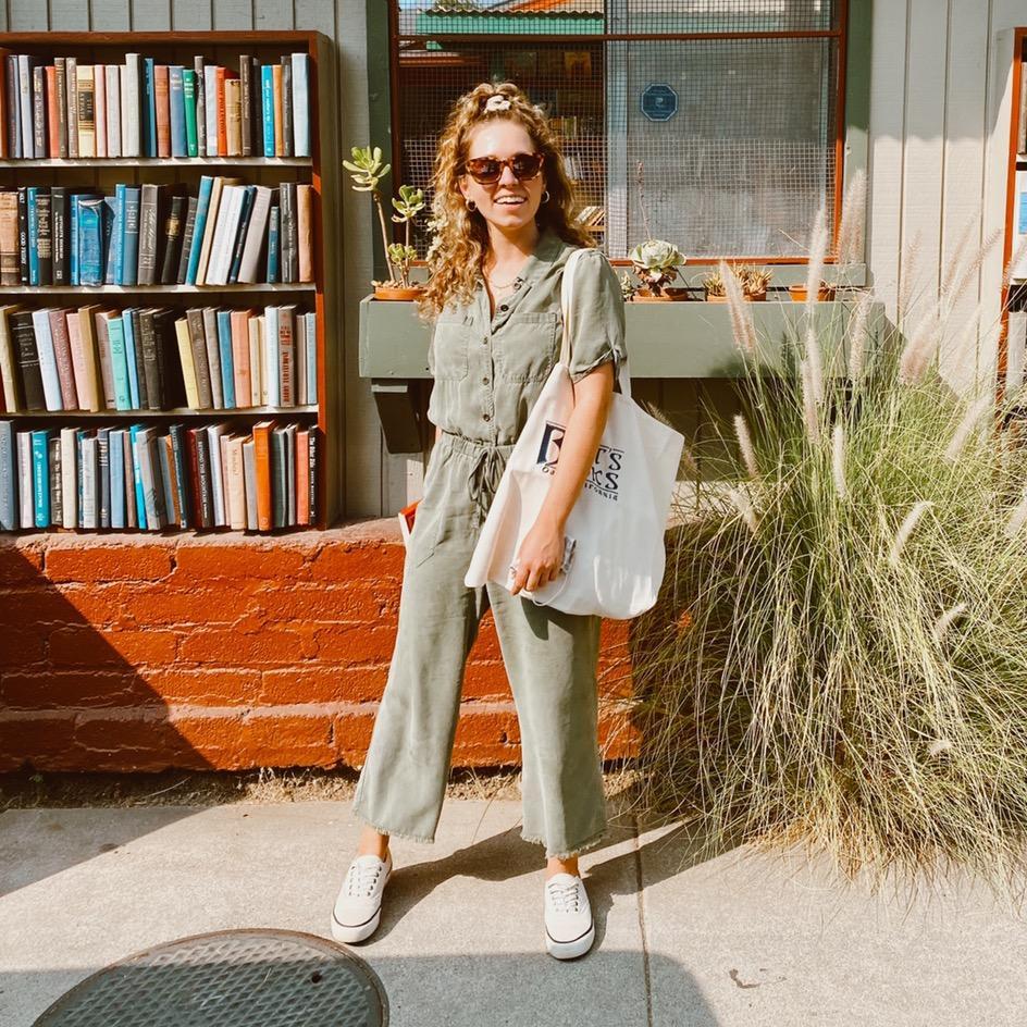 Contact Sarah Paciocco - Agent, Manager and Publicist Details