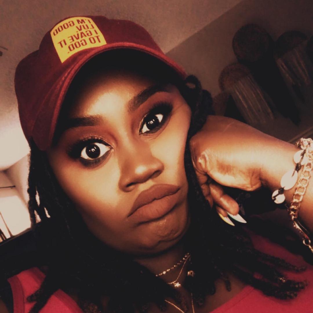 Contact Chubby Hoochie - Creator and Influencer