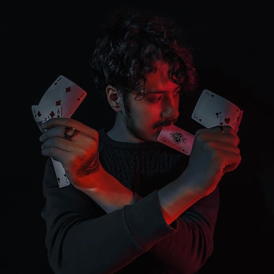 Contact brandon_vargas_ - Creator and Influencer