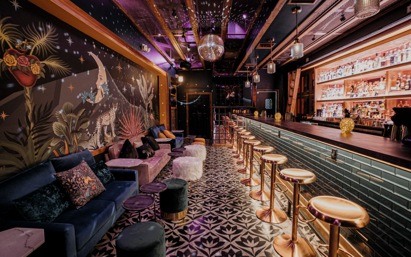 Miami Vices: 11 Of The Hottest Bars In Miami - The Handbook