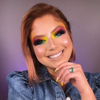 Contact Sarah Rachel - Agent, Manager and Publicist Details